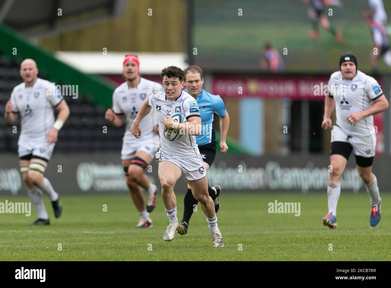 Charlie chapman hi-res stock photography and images - Alamy