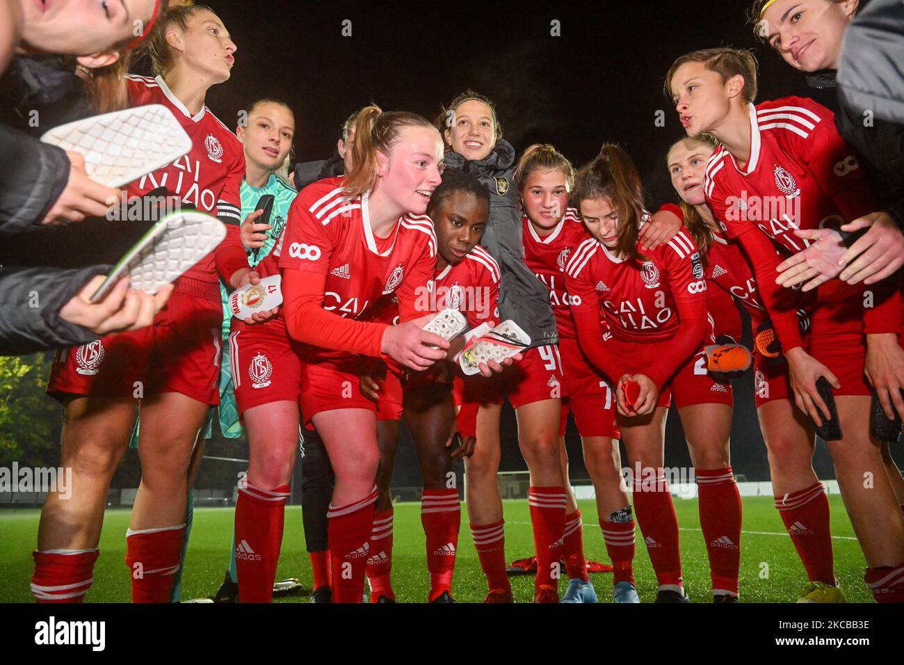 Standard liege women hi-res stock photography and images - Alamy