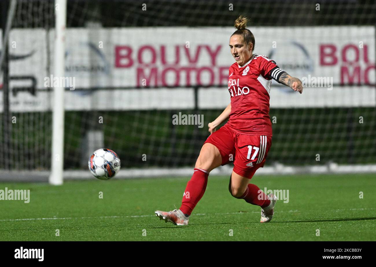 Maud Coutereels (17) of Standard pictured during a female soccer game ...