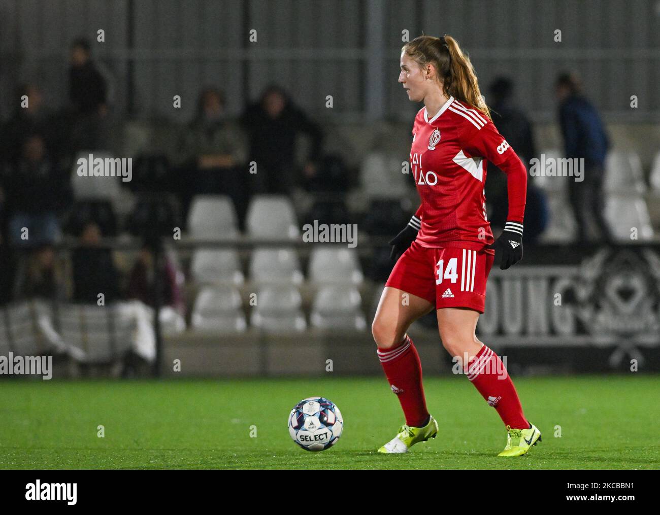 Lea Cordier (34) of Standard pictured during a female soccer game between Sporting Charleroi and ...