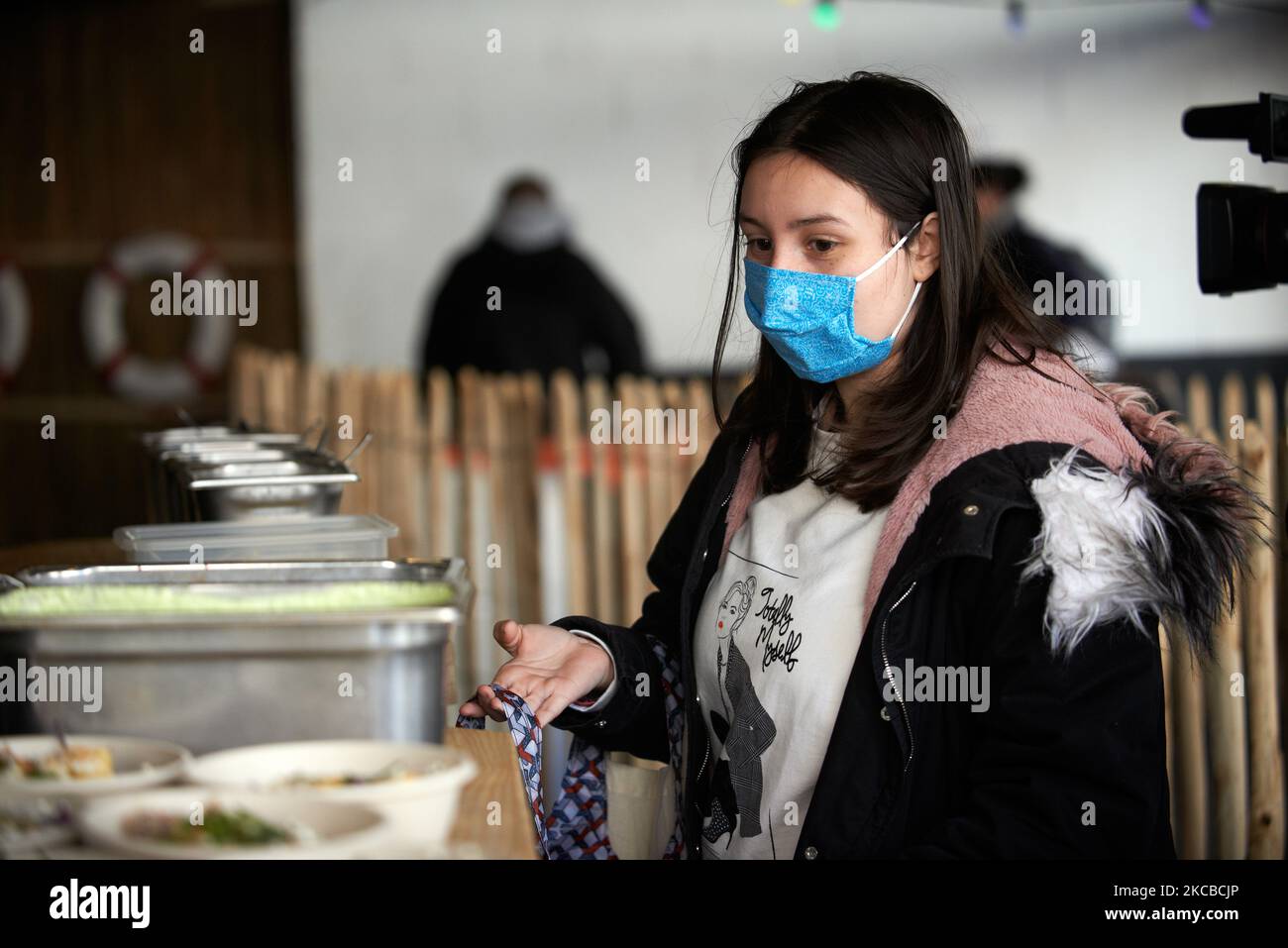 A student looks at the bobuns. For one week, chefs from several ...