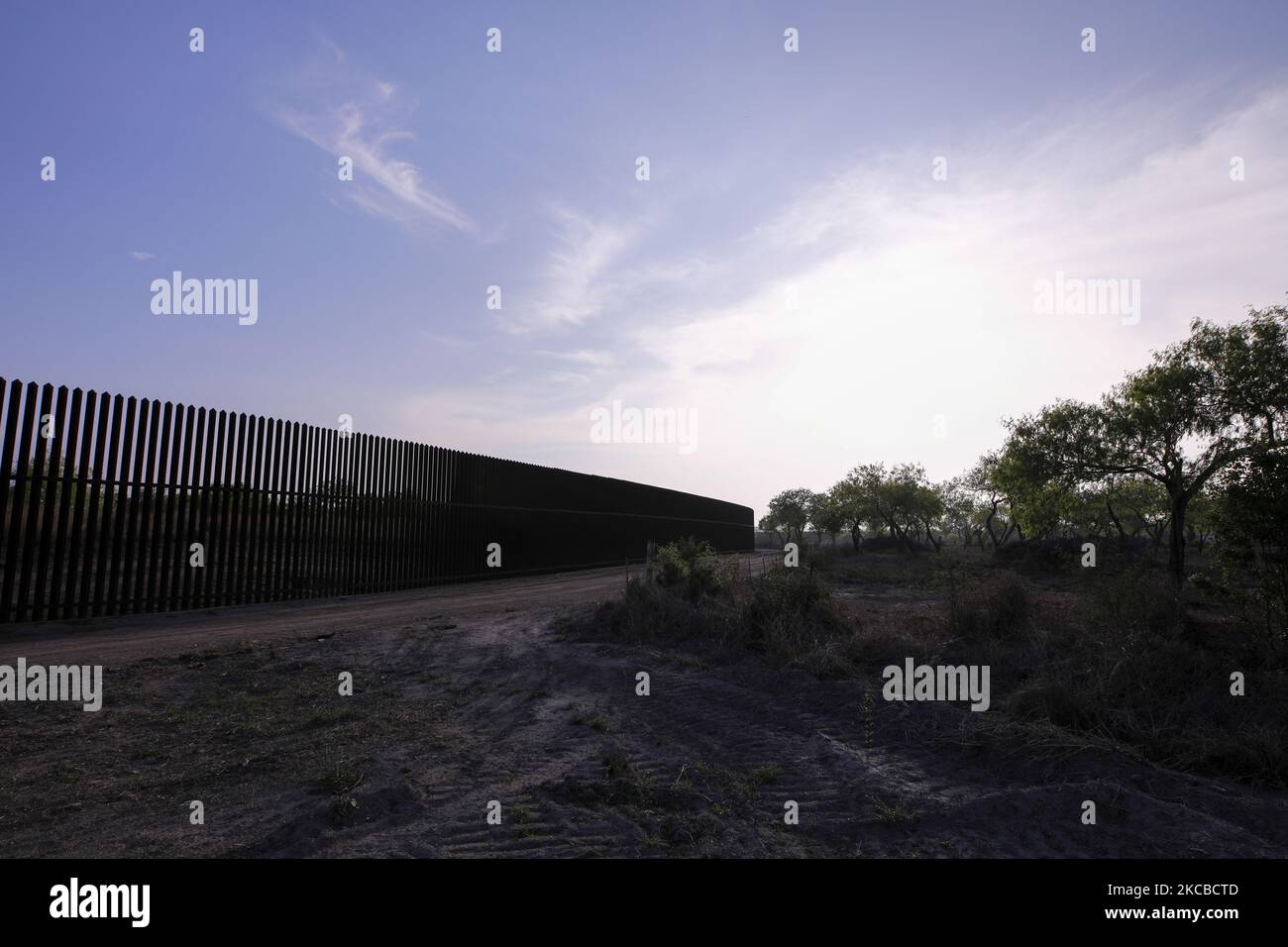 The border between Mexico and the United States is visible from the ...