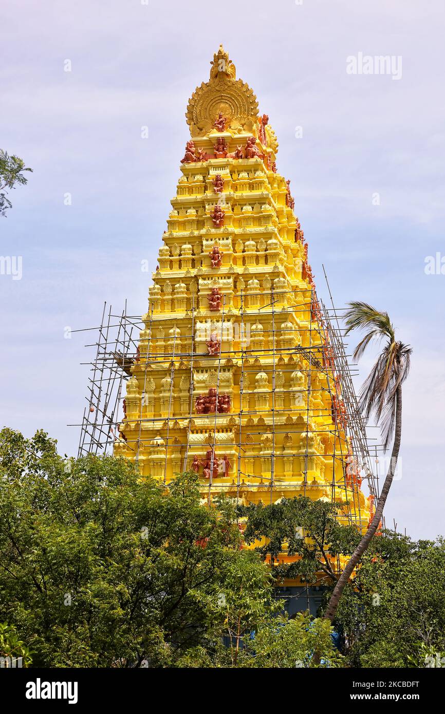 Raja Gopuram tower of the Keerimalai Naguleswaram Hindu Temple ...