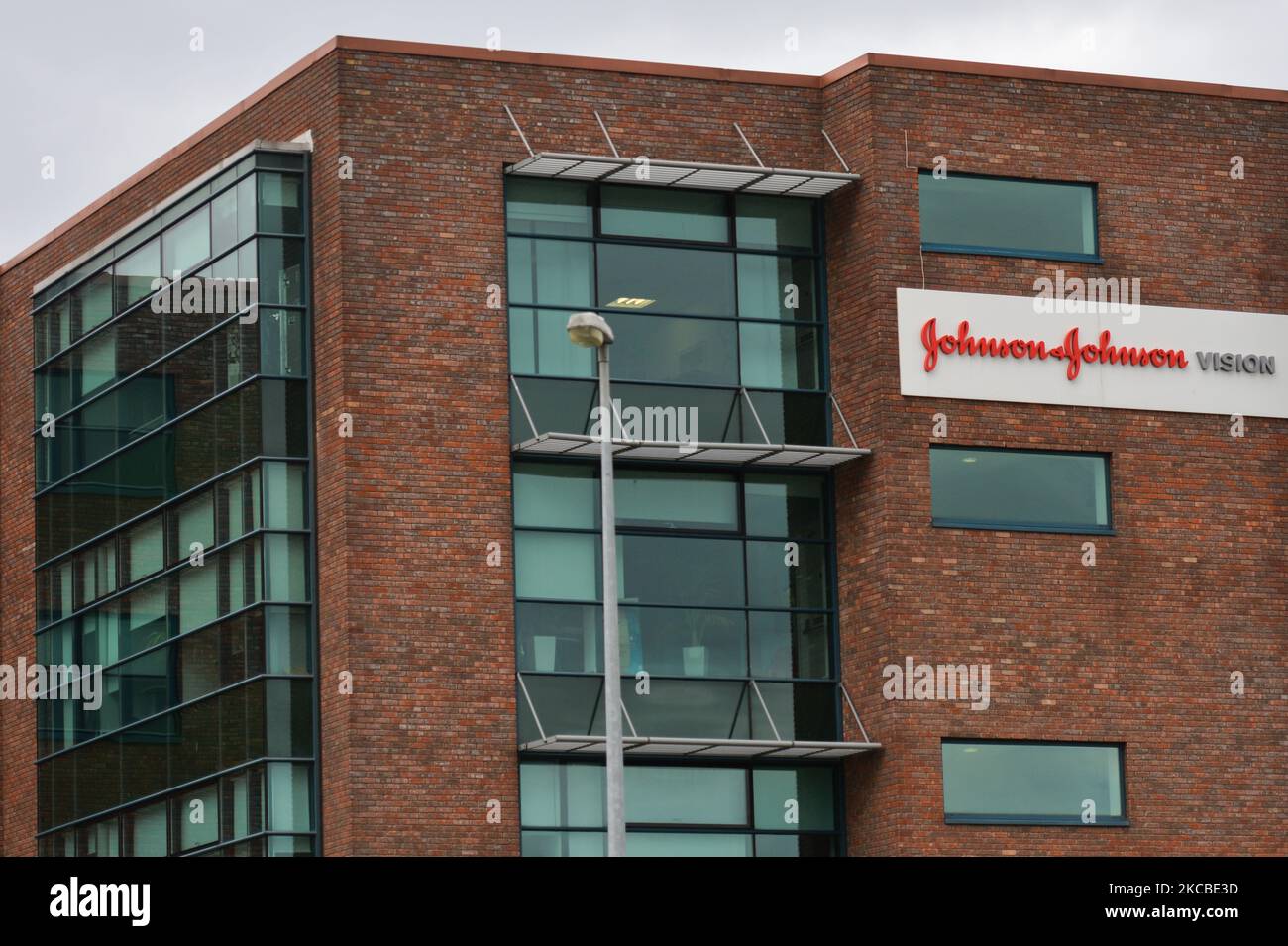 Multinational corporation ireland hi-res stock photography and images ...