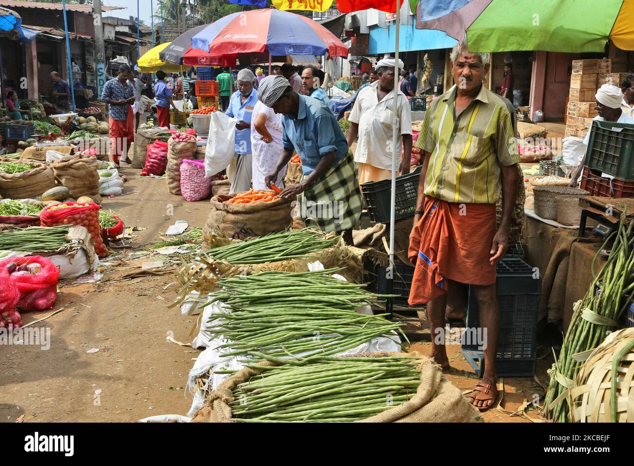 Chalai market trivandrum thiruvananthapuram kerala hi-res stock ...