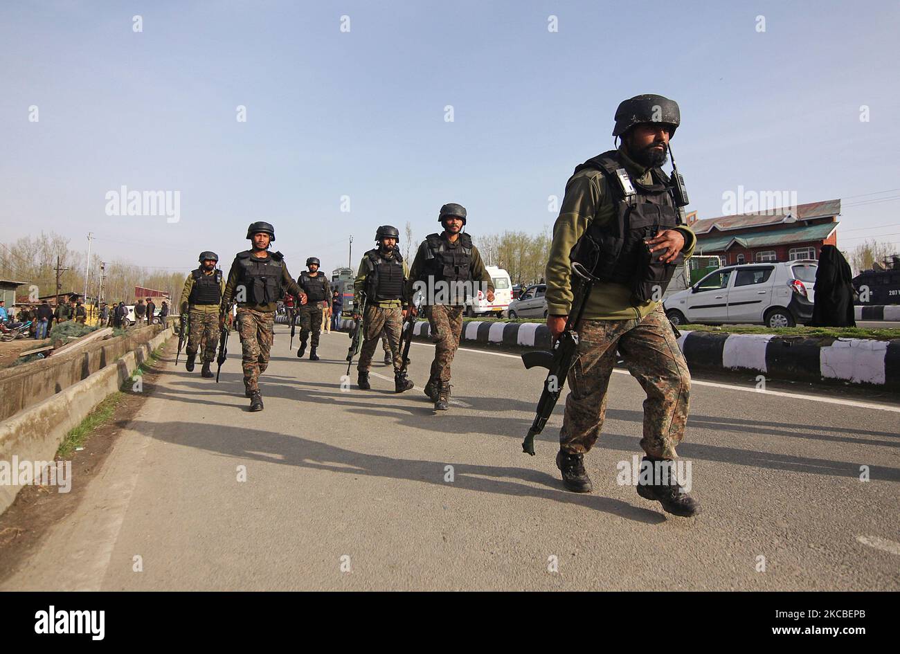 Indian forces rush hi-res stock photography and images - Alamy