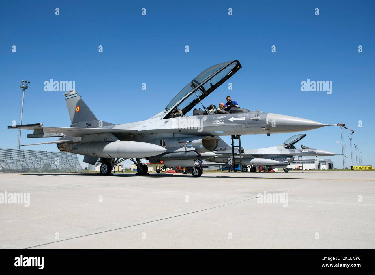 Romanian Air Force F-16BM Fighting Falcon on the ramp at 86th Air Base ...