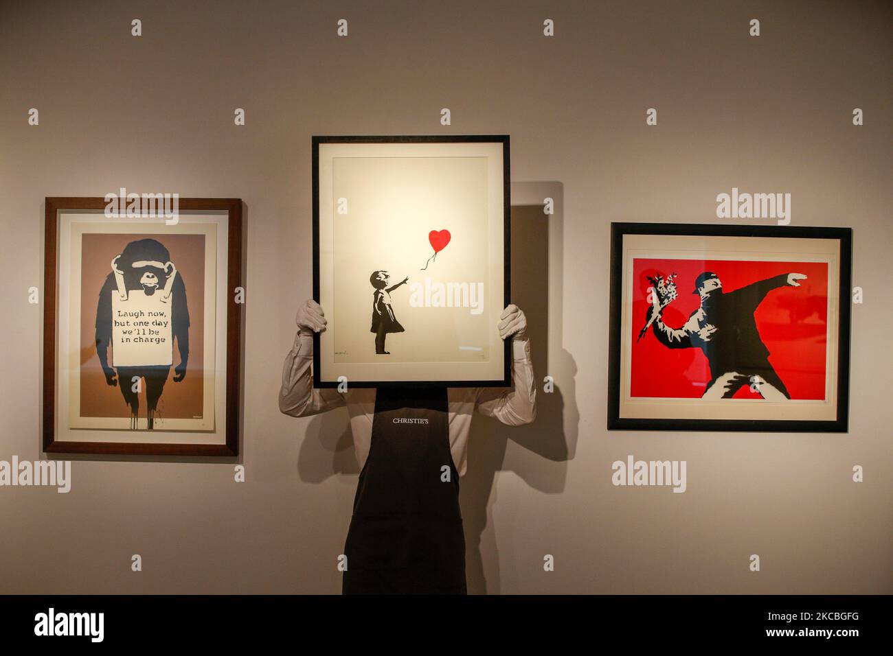 Banksy art works hi-res stock photography and images - Alamy