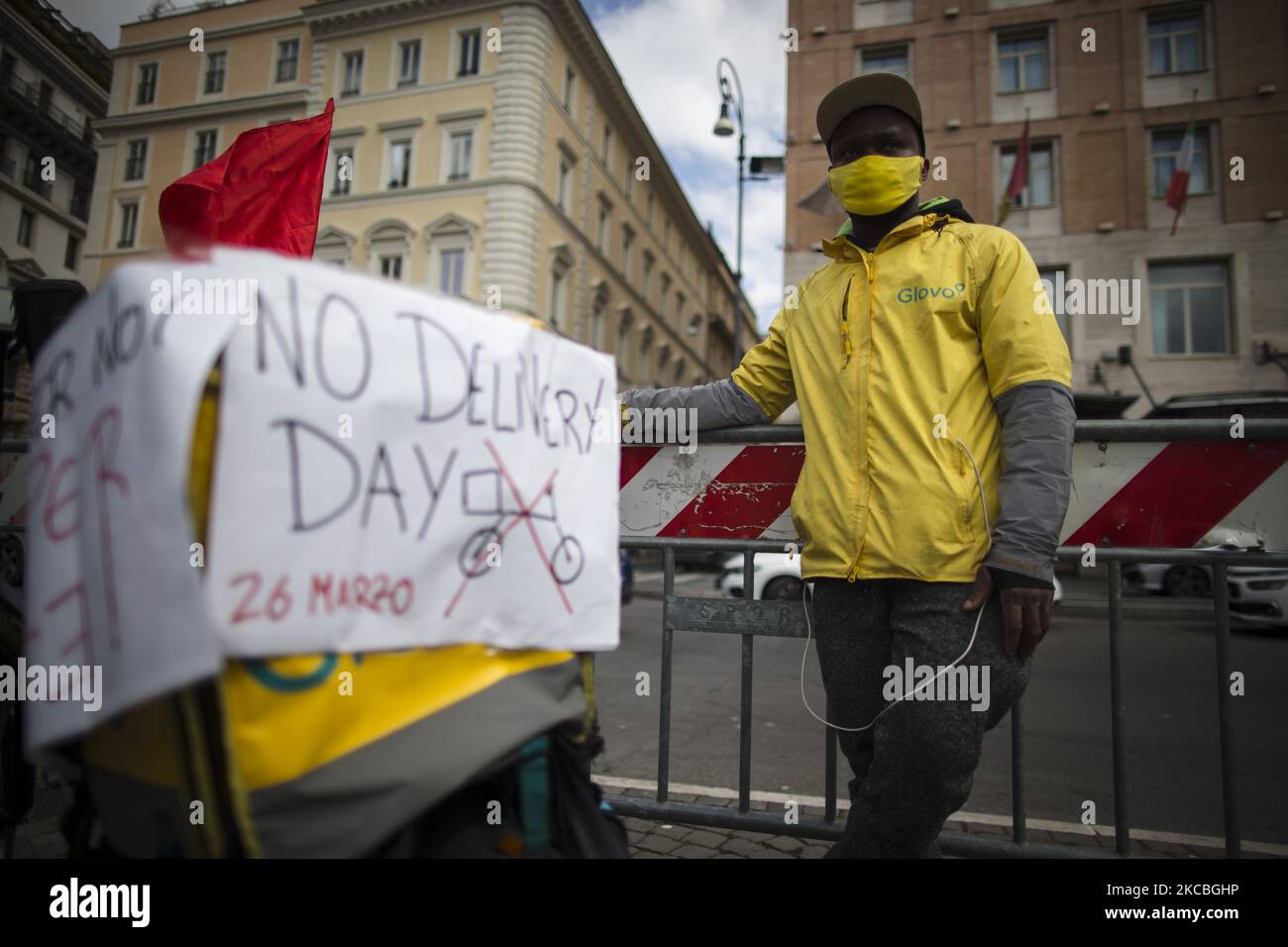 How uber works hi-res stock photography and images - Alamy