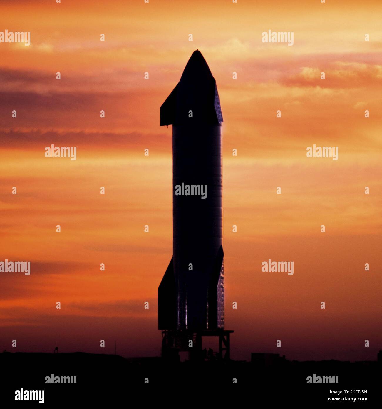 Spacex starship 2021 hi-res stock photography and images - Alamy