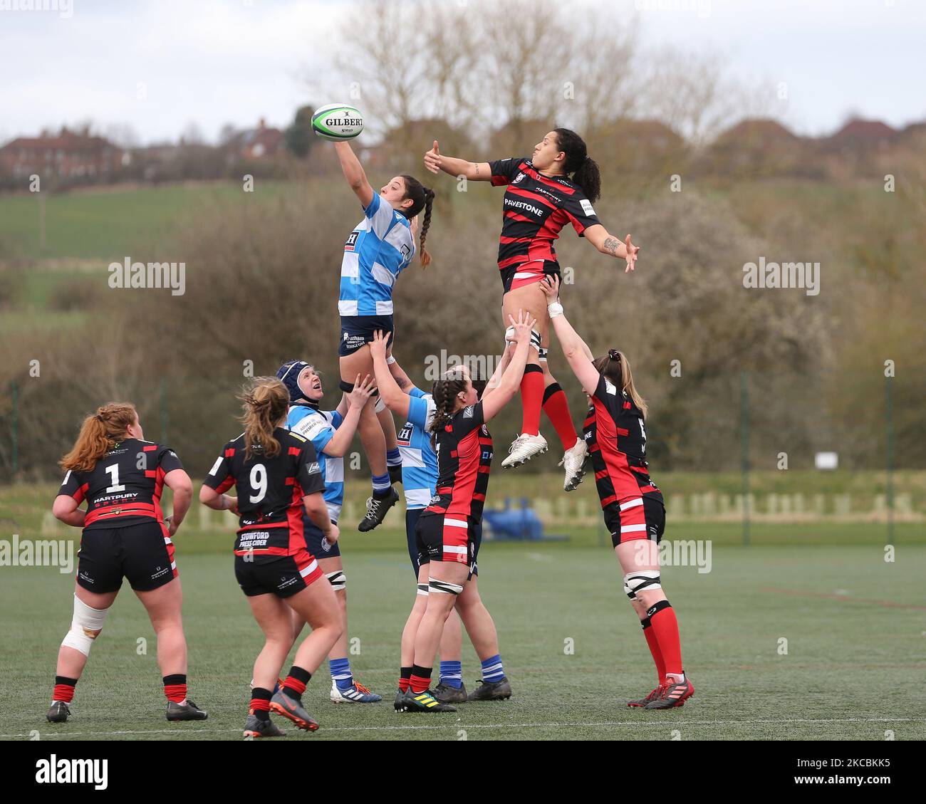DMP Durham Sharks' Maelle Picut contests a line out with Maisy Allen of ...