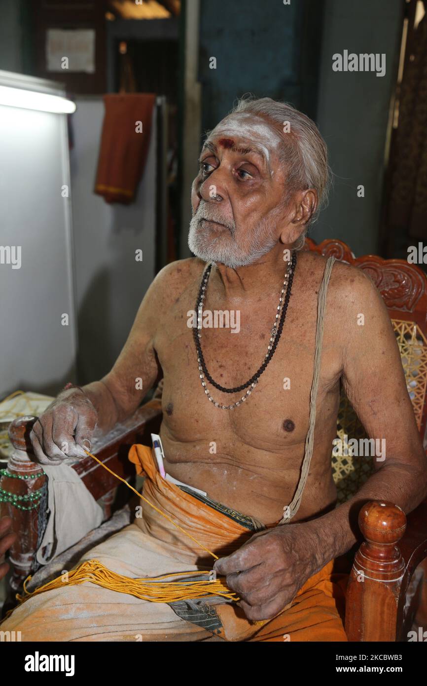 The 92 year old senior Hindu priest (one of the most senior Hindu ...