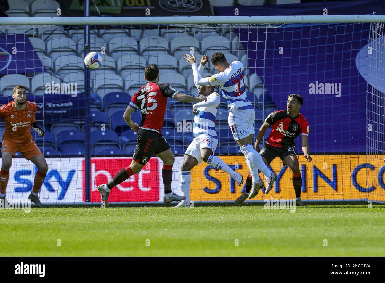 Qprs chris willock scores hi-res stock photography and images - Alamy