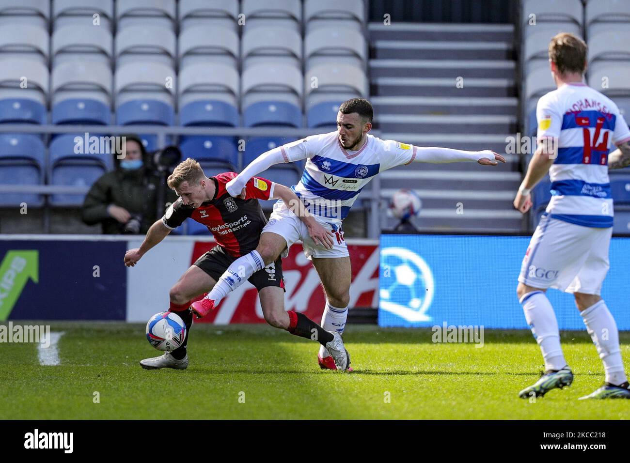 Qprs ilias chair challenges hi-res stock photography and images - Alamy