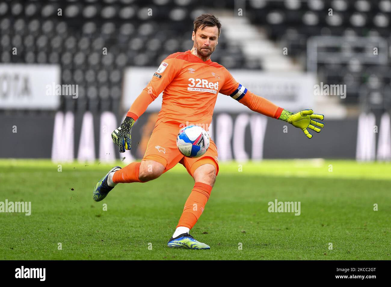 Derby county goalkeeper david marshall hi-res stock photography and ...