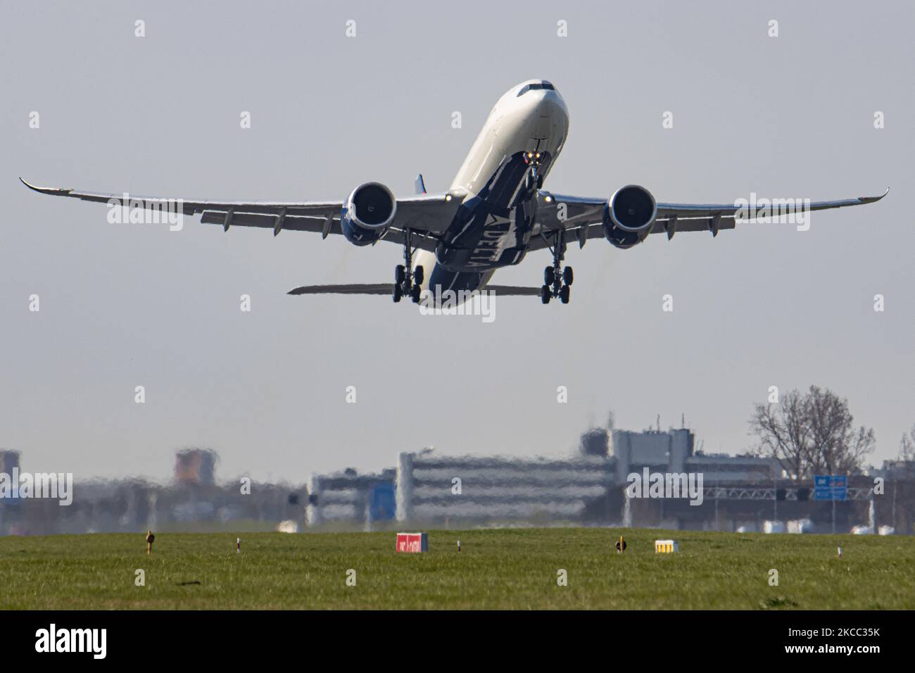 Delta Air Lines Airbus A330neo or A330-900 aircraft with neo engine ...
