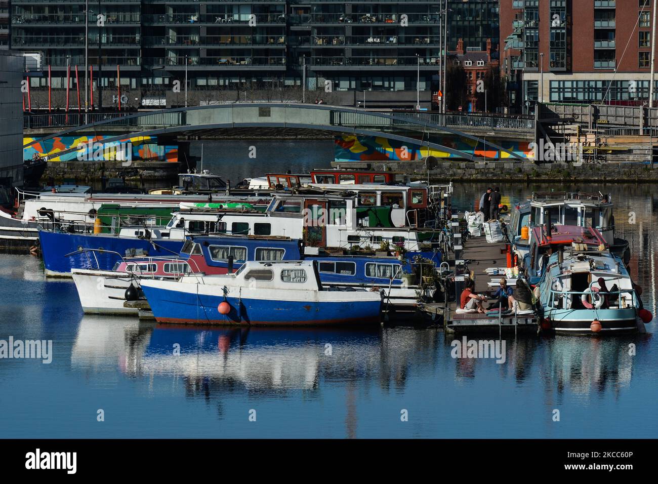 Enclosed docks hi-res stock photography and images - Alamy