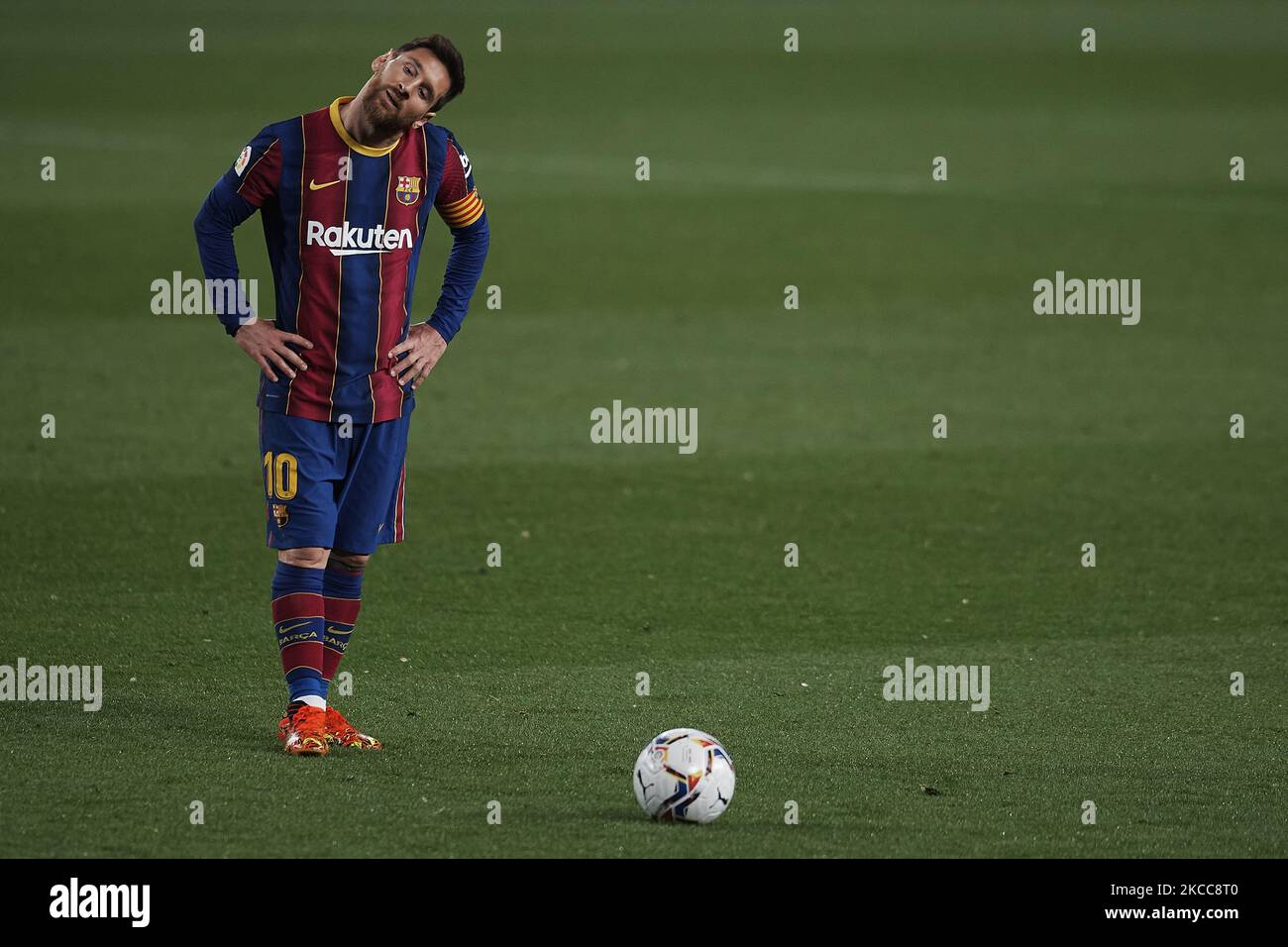 Lionel messi of barcelona gestures hi-res stock photography and images ...