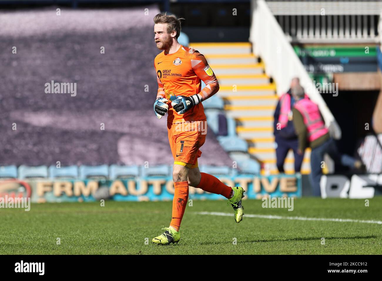 Sunderland goalkeeper lee burge hi-res stock photography and images - Alamy