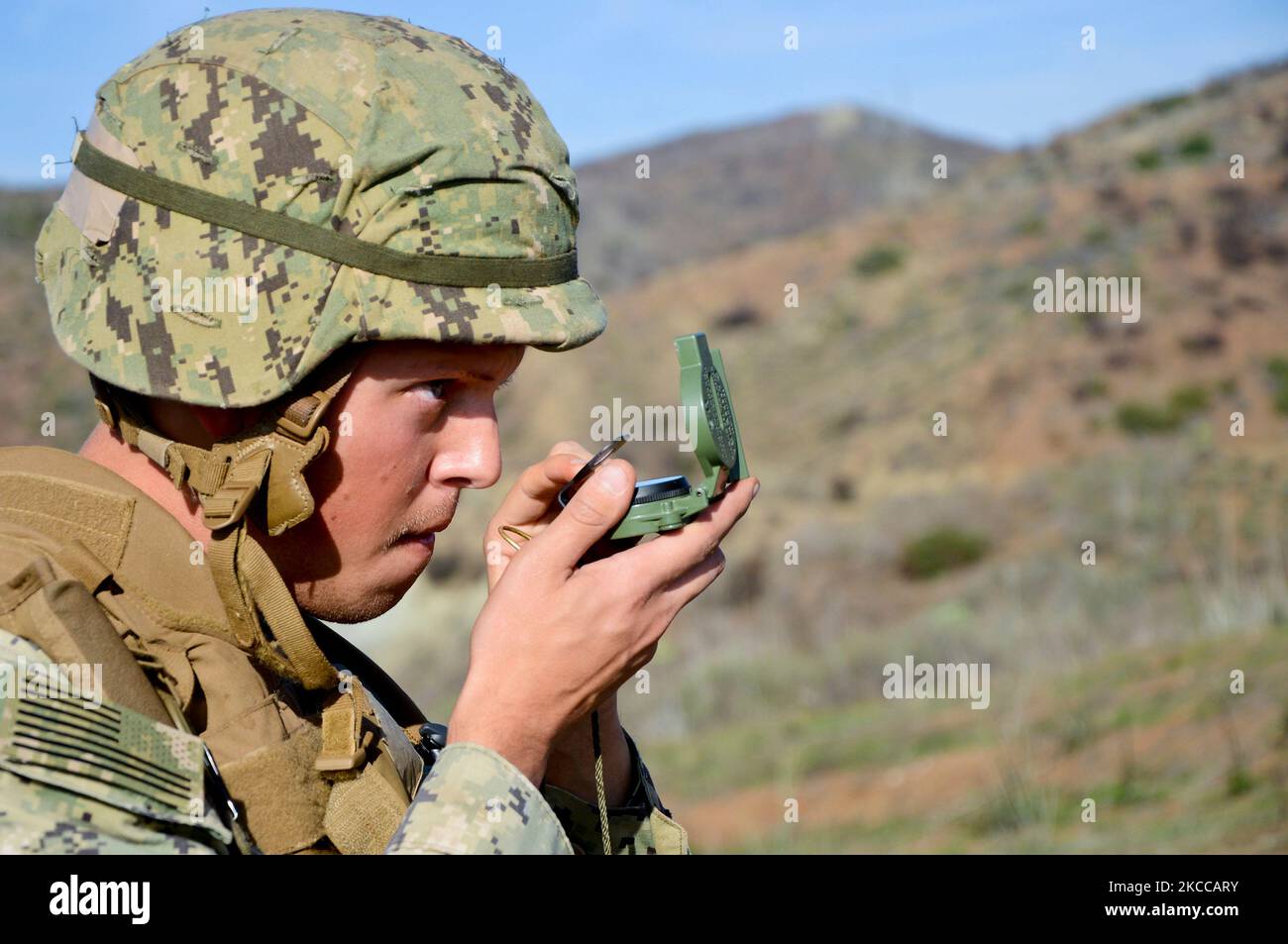 Azimuth reading hi-res stock photography and images - Alamy