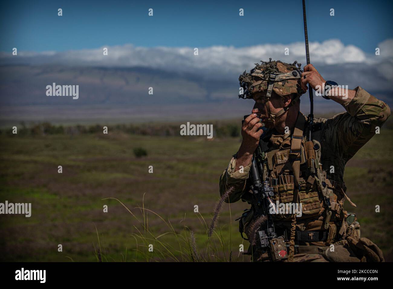 U.S. Army Soldiers from 2nd Battalion, 11th Field Artillery Regiment ...
