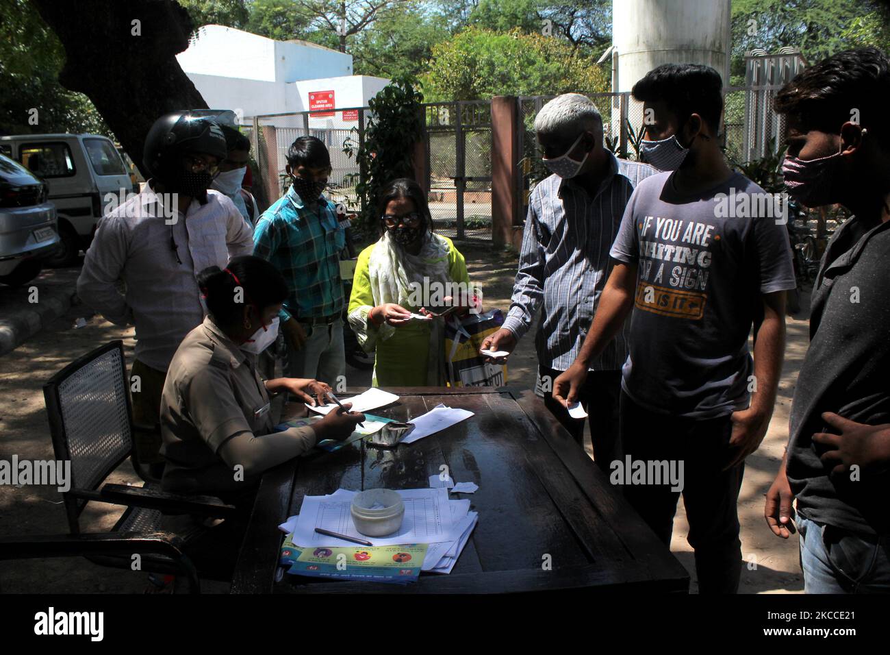 Total case count hi-res stock photography and images - Alamy