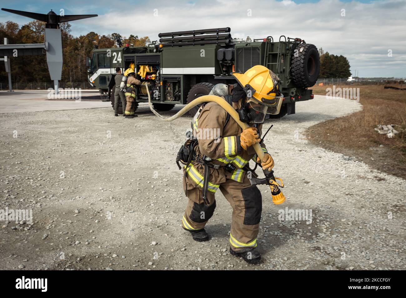 Aircraft rescue and firefighting Marines with Headquarters and ...