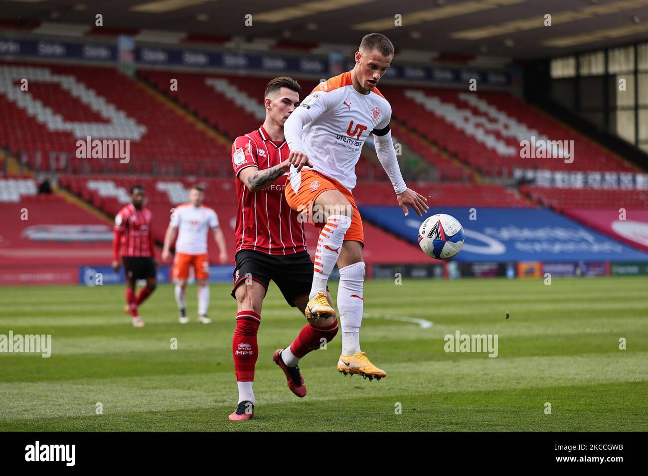 Jerry Yates of Blackpool in action during the Sky Bet League 1 match ...