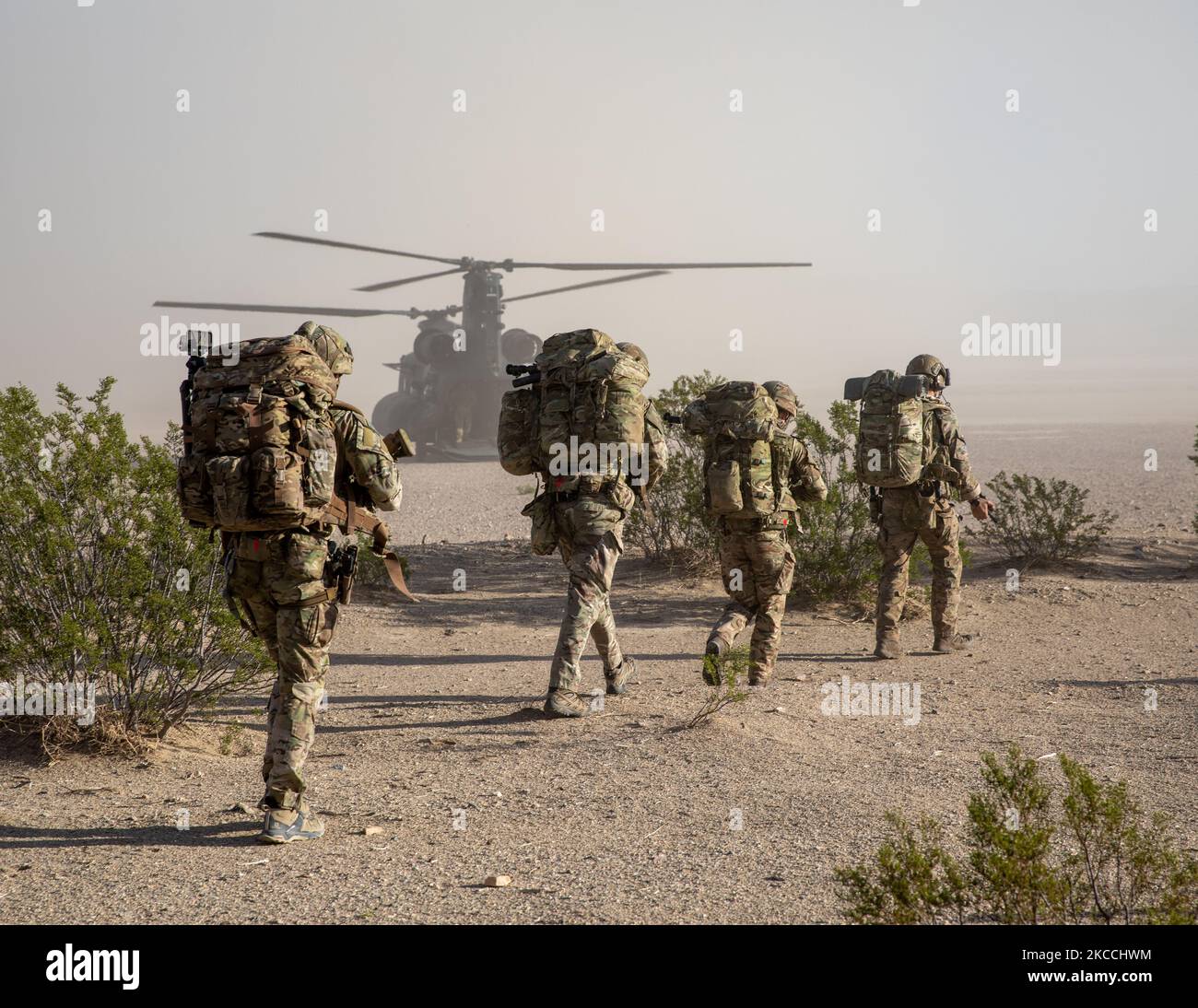 U.S. Soldiers assigned to 7th Special Forces group and British Rangers ...