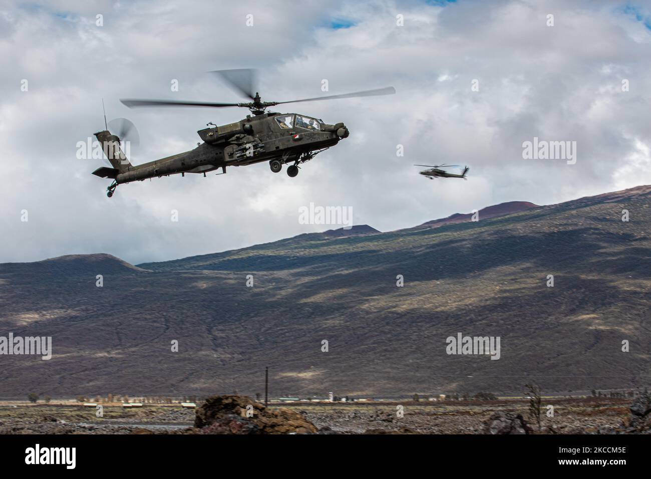 U.S. Army Boeing AH-64 Apaches from 2-6 Cavalry Squadron, 25th Combat ...