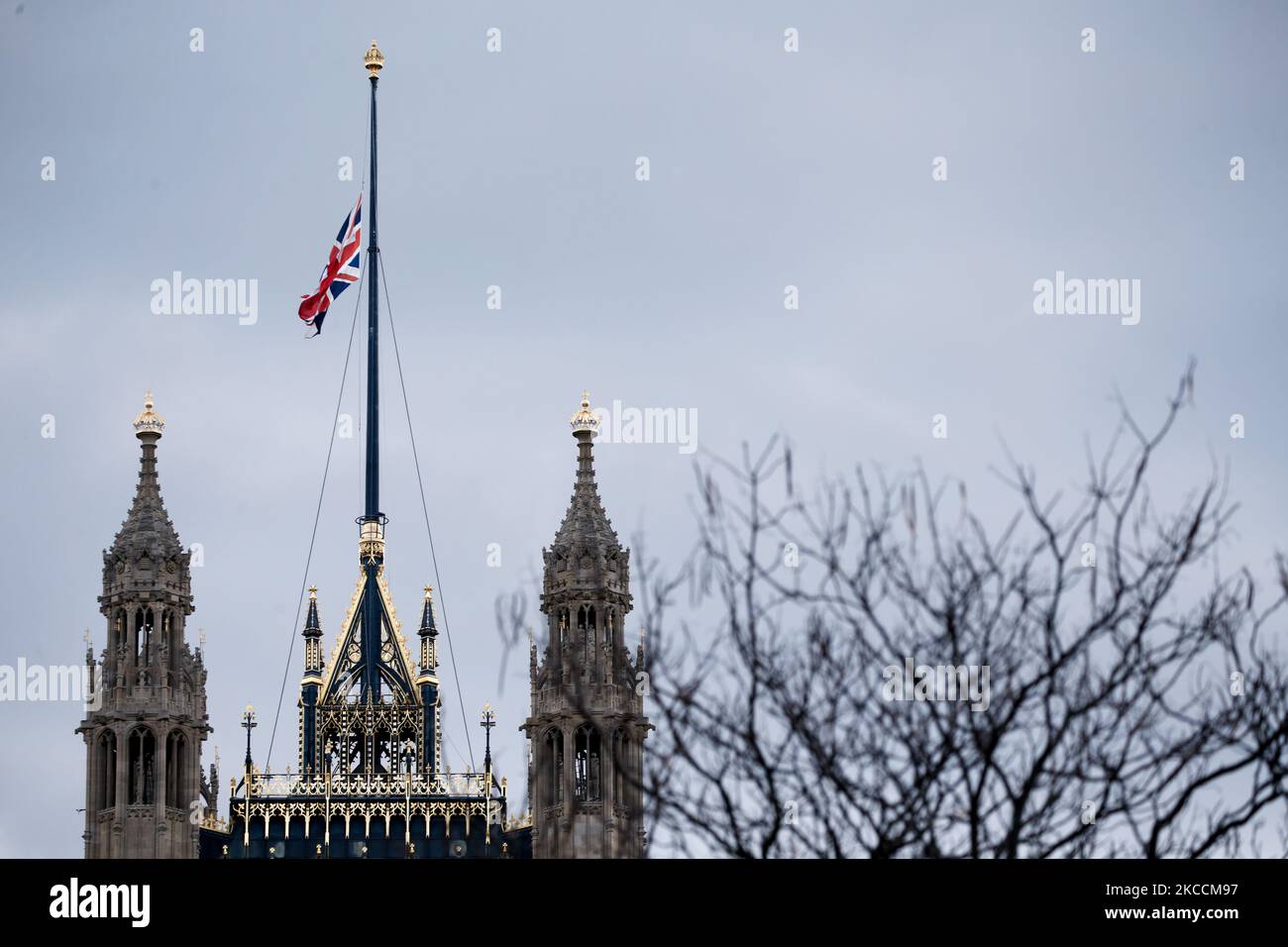 Flown houses hi-res stock photography and images - Alamy