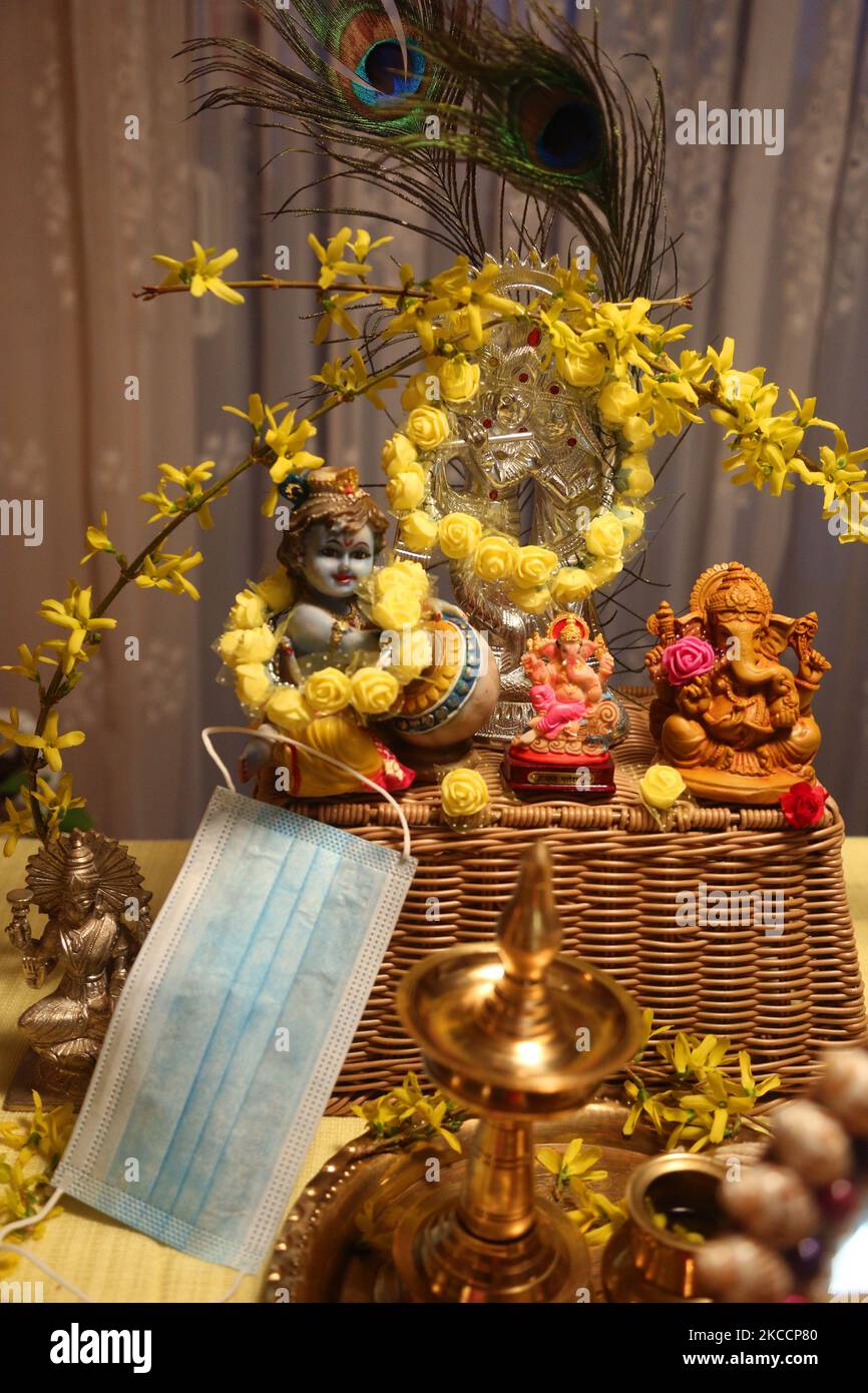 Vishukkaineetam hi-res stock photography and images - Alamy