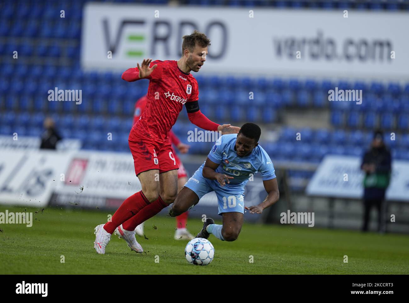 Patrick Mortensen of Aarhus GF and Tosin Kehinde of Randers FC during ...
