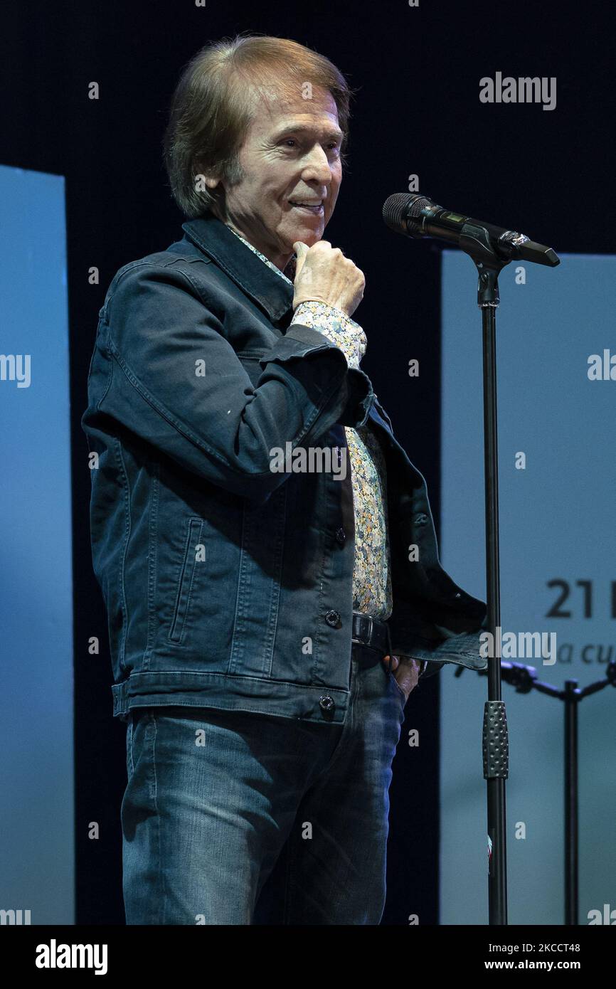 Spanish singer Raphael celebrates 60 years of career with a meeting ...