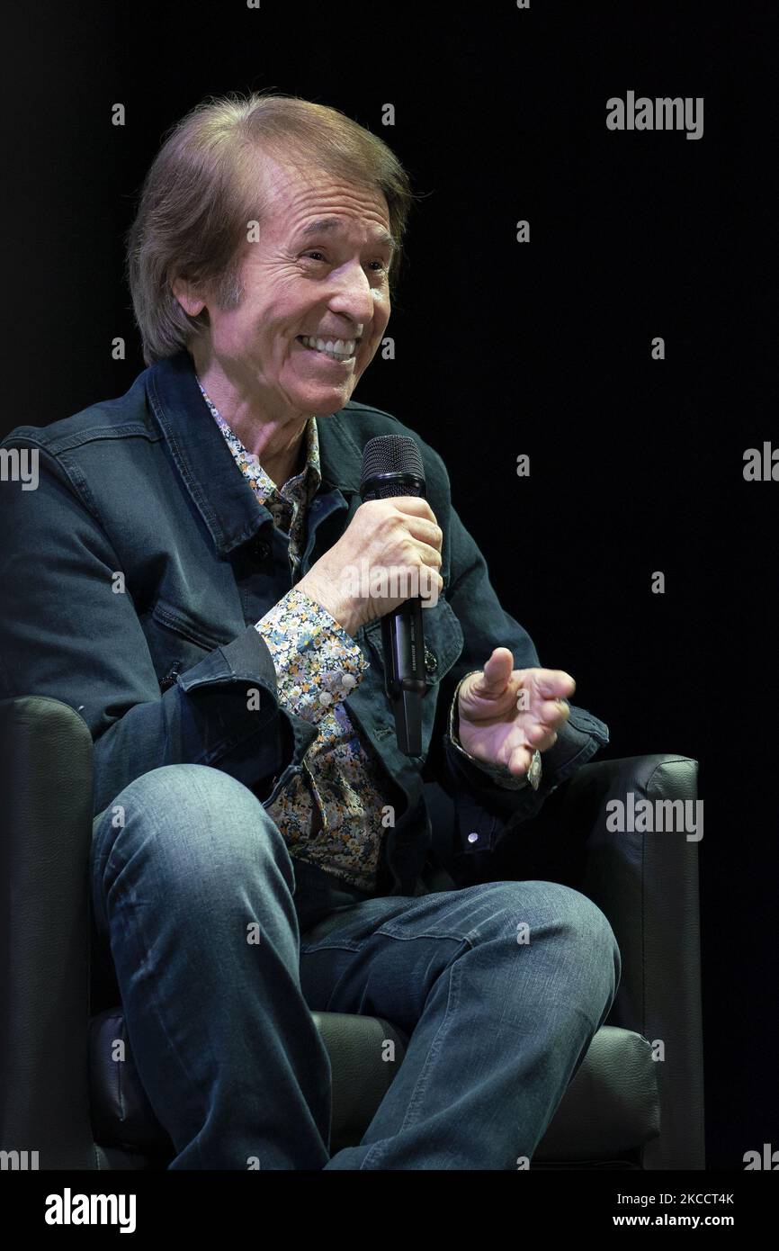 Spanish singer Raphael celebrates 60 years of career with a meeting ...