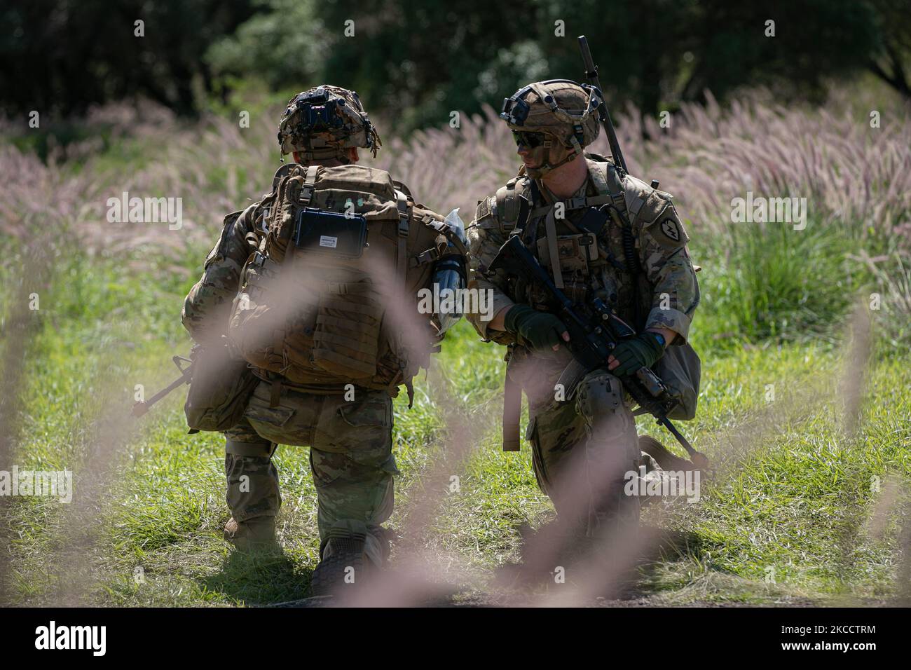 U.S. Army Soldiers with 2nd Brigade Infantry Combat Team, 25th Infantry ...