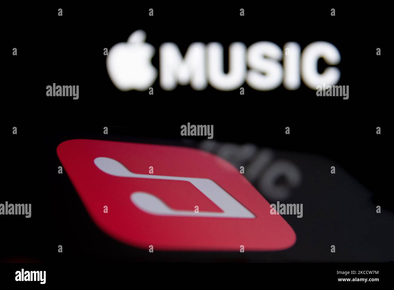 Photo illustration apple music app logo hi-res stock photography and ...