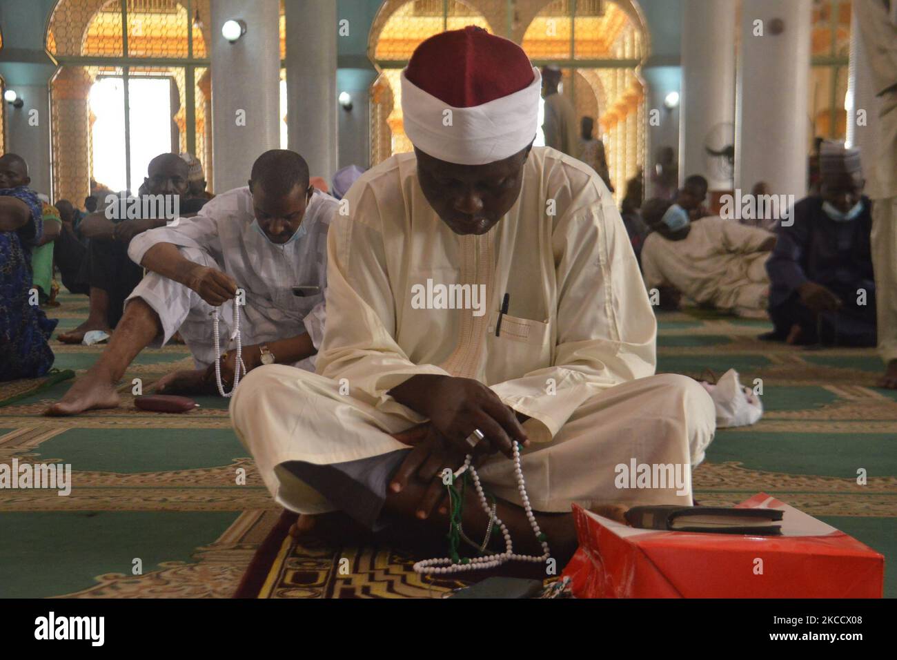 Lagos island central mosque hi-res stock photography and images - Alamy