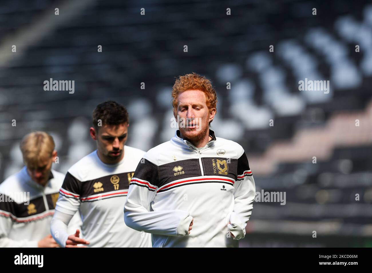 Milton keynes dons captain dean lewington hi-res stock photography and ...