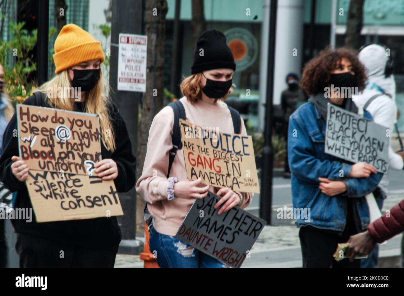 Over policing black people hi-res stock photography and images - Alamy