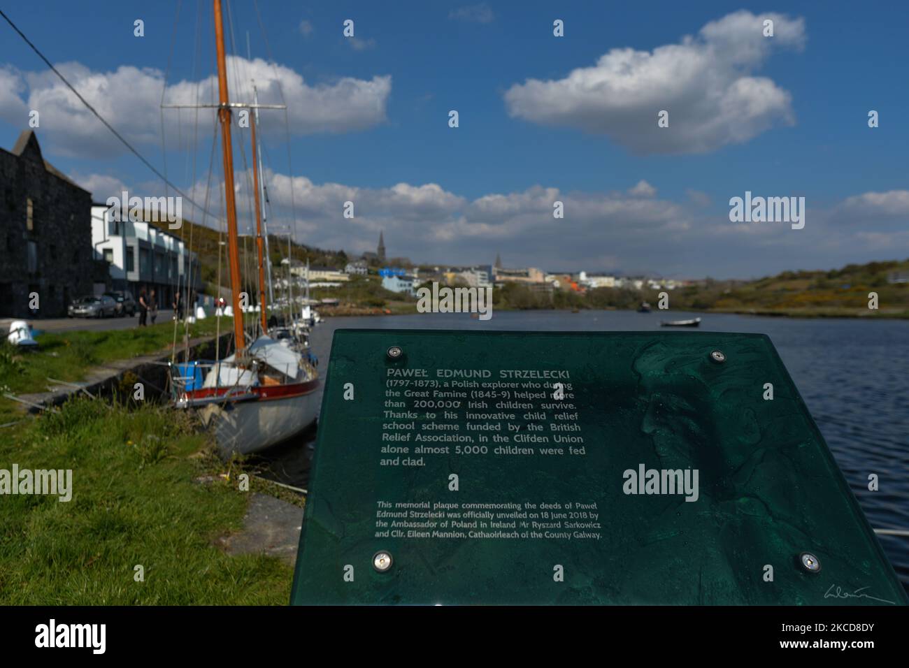 A plaque commemorating Pawel Edmund Strzelecki, a Polish explorer who ...