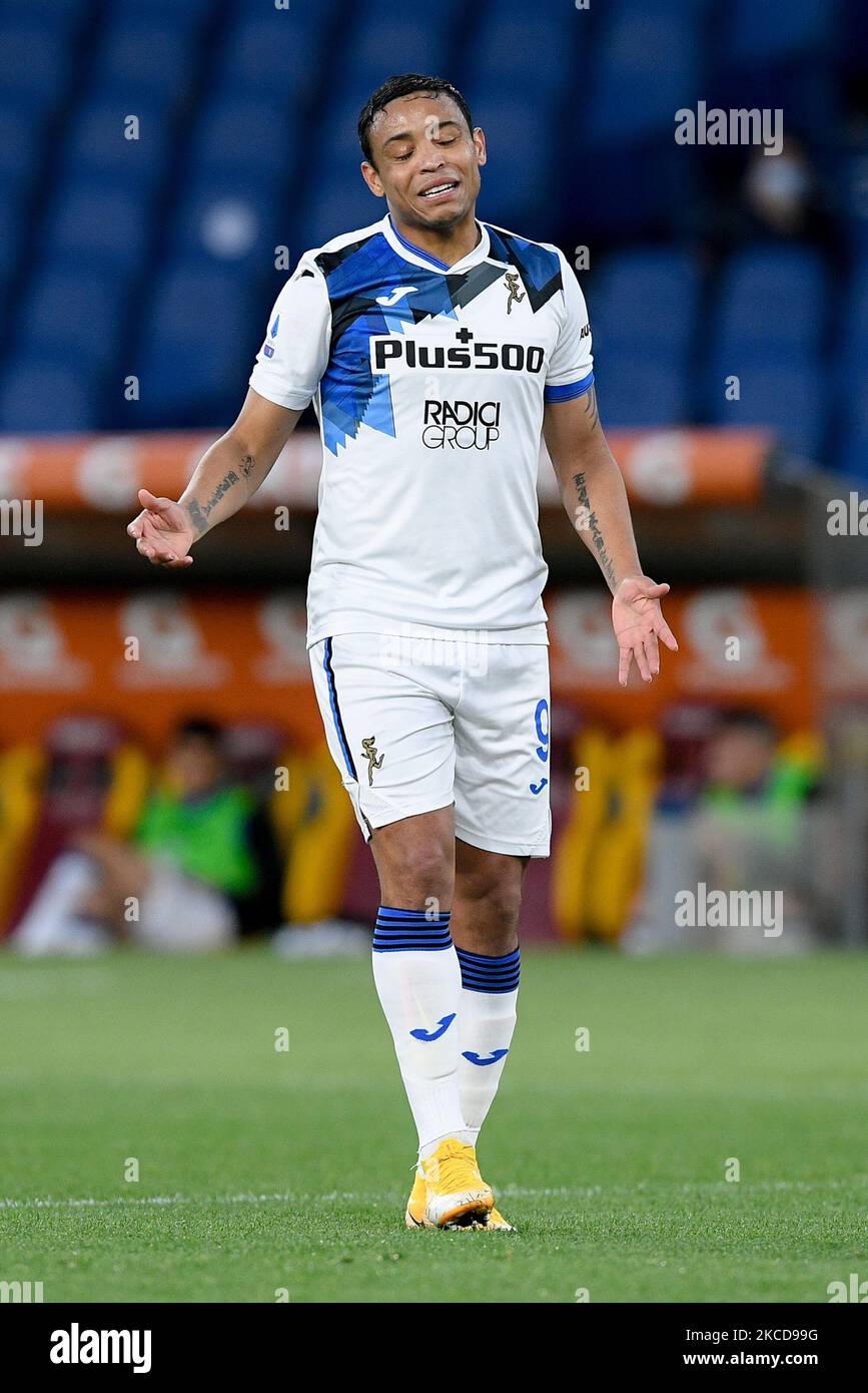 Luis Muriel of Atalanta BC looks dejected during the Serie A match ...
