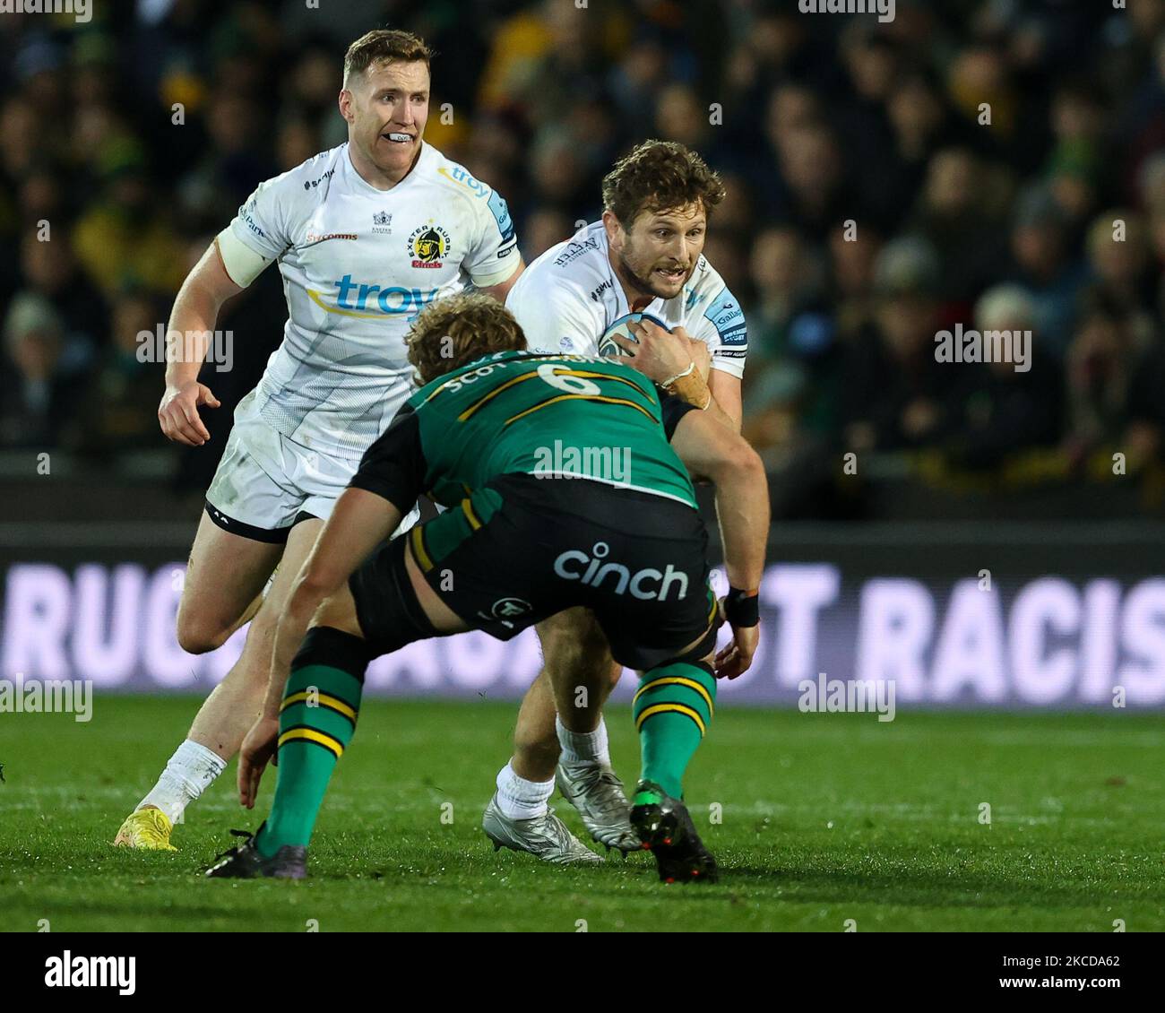 Northampton, UK. 04th Nov, 2022. Alex Hepburn of Exeter Chiefs barges ...