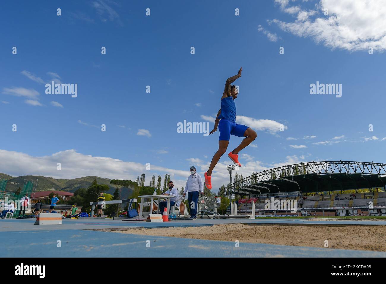Andrew Howe vice world champion (Osaka 2007) in the long jump in Rieti ...