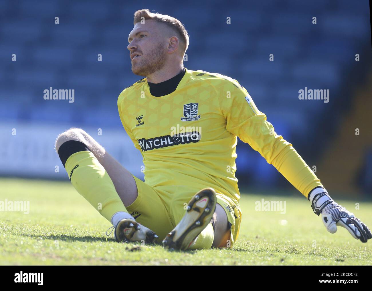 Mark Oxley of Southend United during Sky Bet League Two between ...