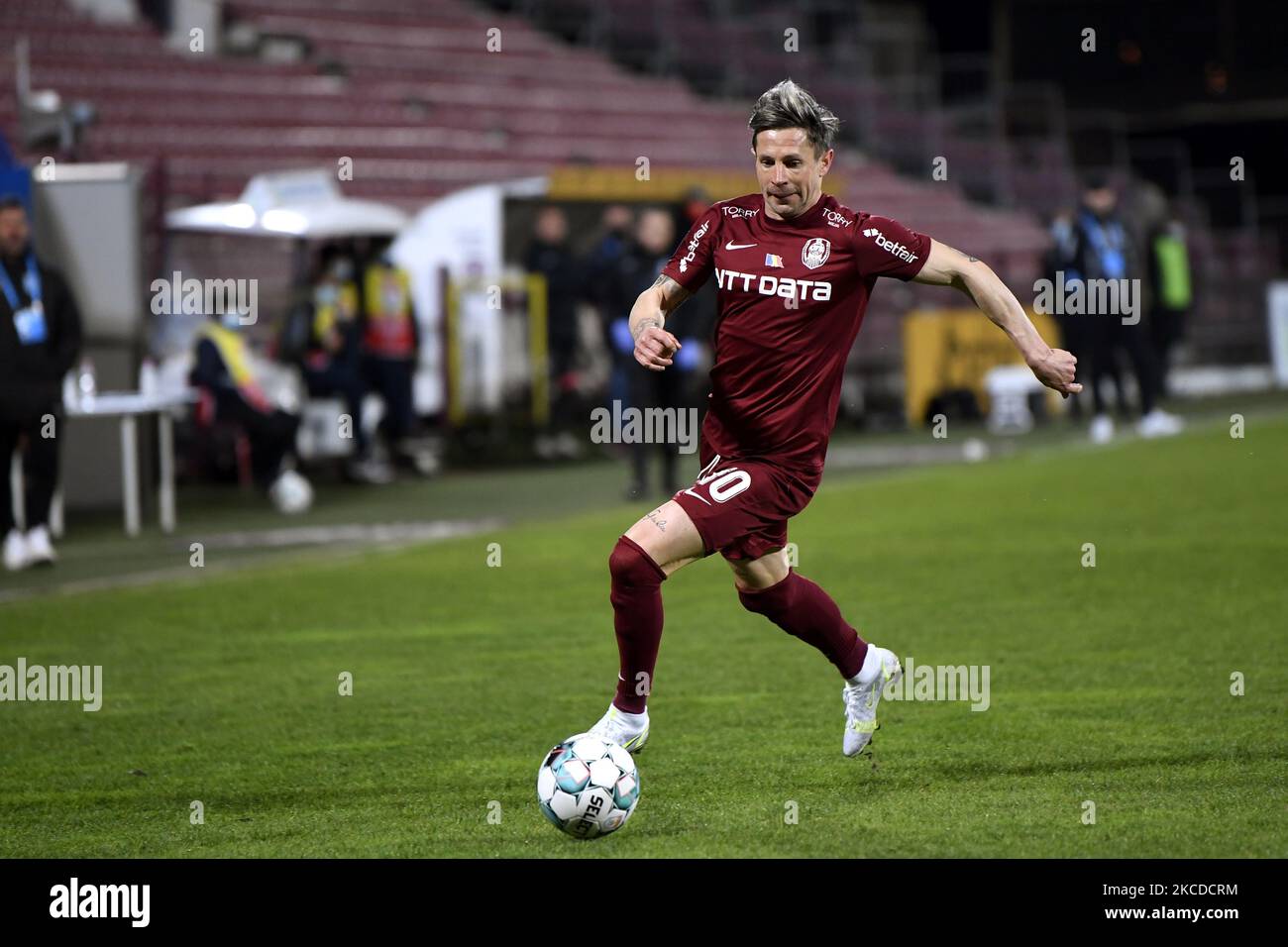Midfielder of cfr cluj hi-res stock photography and images - Alamy