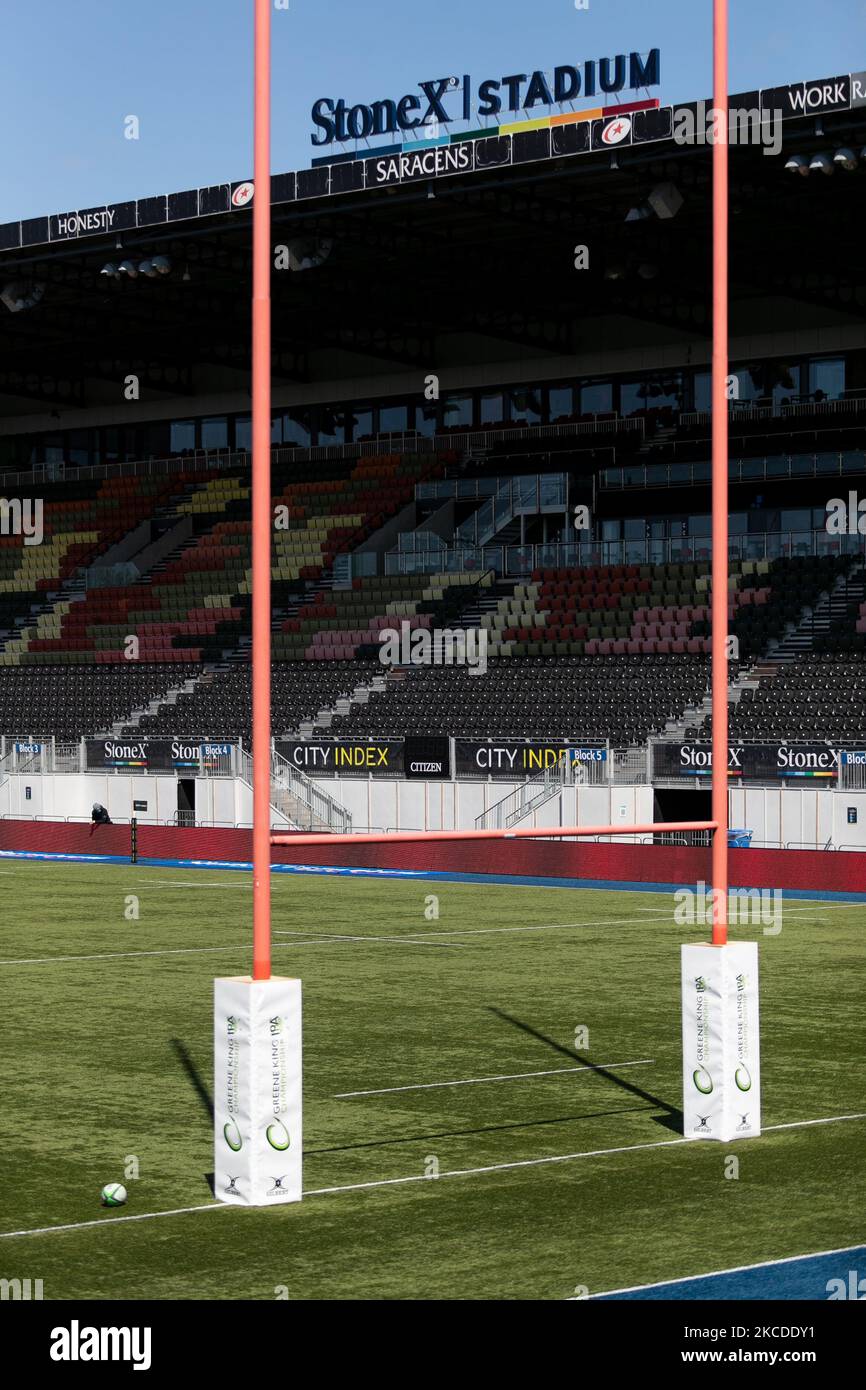 Saracens stadium view hi-res stock photography and images - Alamy