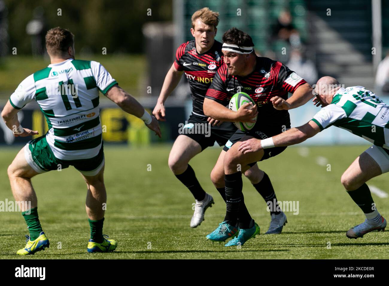 Jamie George of Saracens in action during the Greene King IPA ...