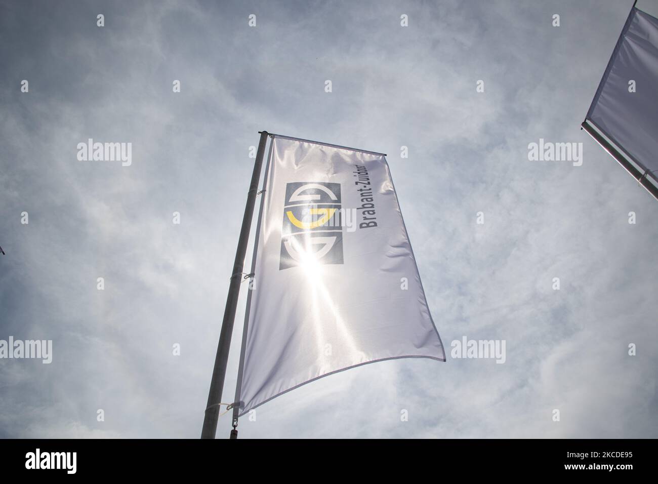 Pfizer new logo hi-res stock photography and images - Alamy