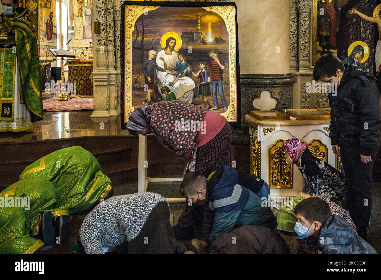 Chernobyl a pray hi-res stock photography and images - Alamy